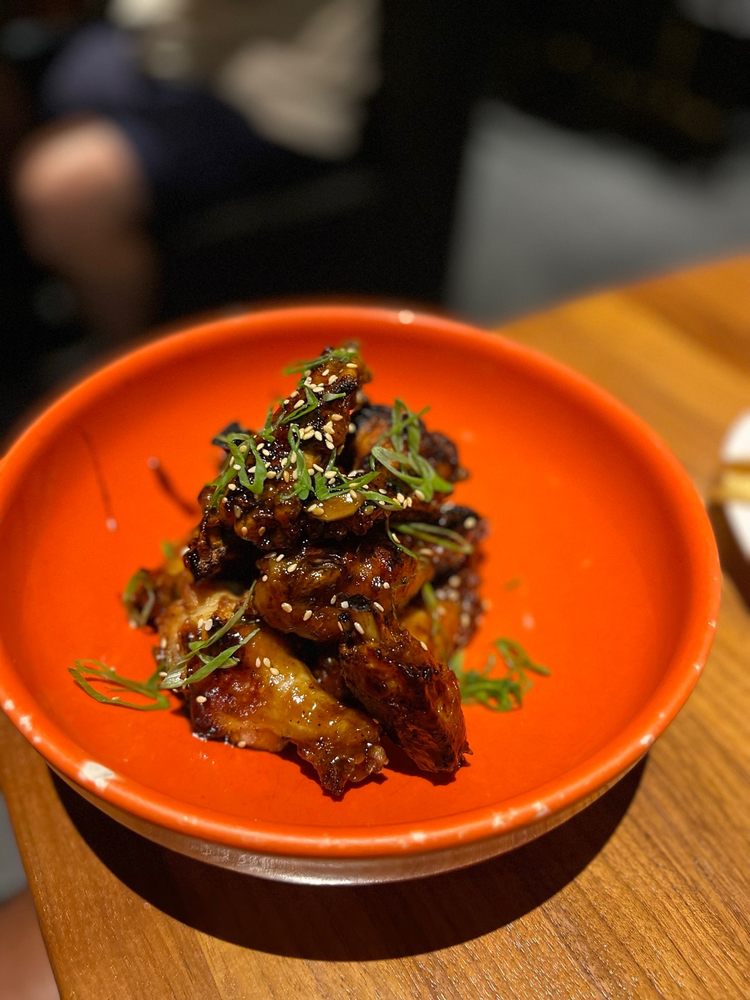 DOC B’S RESTAURANT + BAR with 1091 Reviews & 977 Photos - 55 E Grand ...