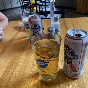 STOCKHOUSE RESTAURANT & SPORTS PUB - Updated December 2025 - 87 Photos ...