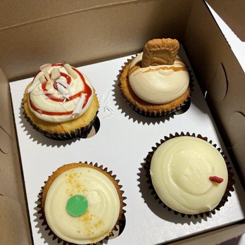 B CUPCAKES - Updated August 2025 - 153 Photos & 148 Reviews - 3030 E ...