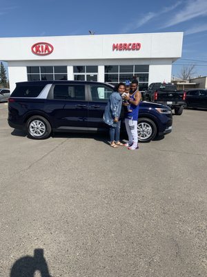 MERCED KIA - Updated September 2025 - 62 Photos & 72 Reviews - 1575 W ...