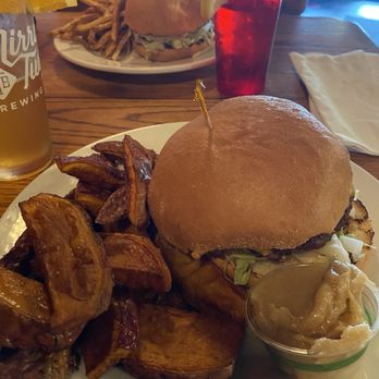 SIDEBAR GRILL - Updated November 2025 - 93 Photos & 145 Reviews - 147 N ...