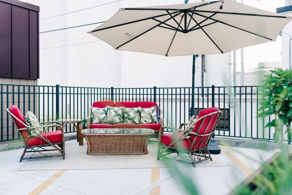 THE COLLINS OFF MAIN - Updated November 2025 - 13 Photos - 120 W Middle ...