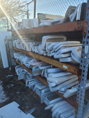 SECOND USE BUILDING MATERIALS - Updated December 2024 - 63 Photos & 99 ...