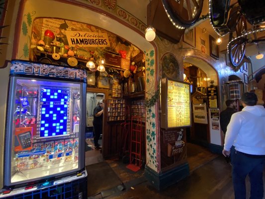 MADISON BEAR GARDEN - 414 Photos & 753 Reviews - 316 W 2nd St, Chico ...