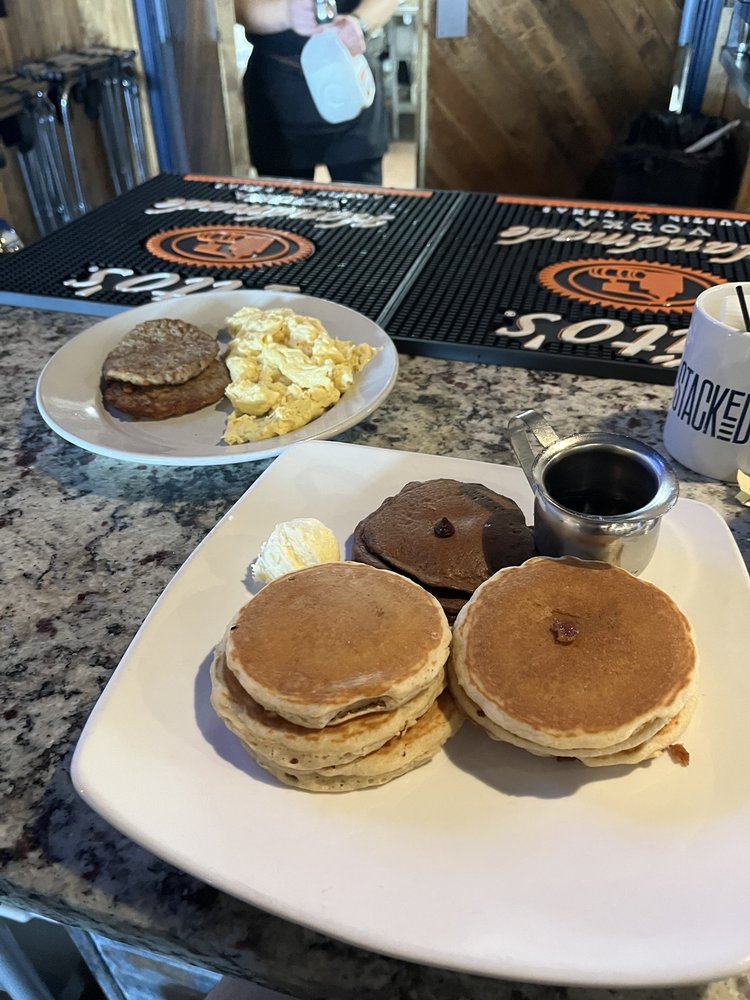 STACKED - 46 Photos & 113 Reviews - 6015 82nd St, Lubbock, TX - Menu - Yelp