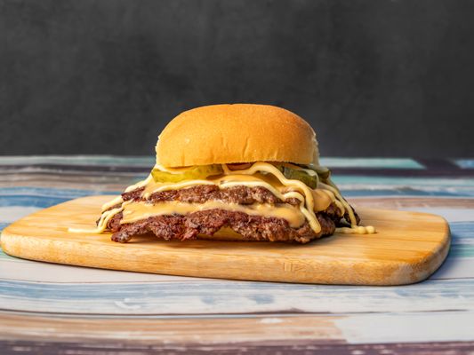 BURGER 3000 - Updated July 2025 - 577 Photos & 689 Reviews - 9846 Mason ...