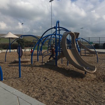 CAYETANO COMMUNITY PARK - Updated December 2025 - 42 Photos & 17 ...