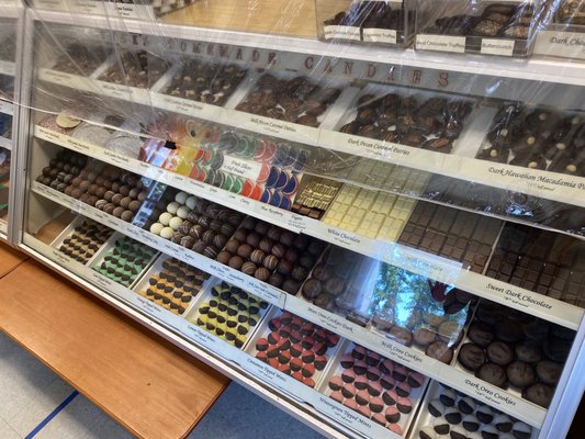 TUCK’S CANDY & GIFTS - Updated July 2024 - 24 Photos & 22 Reviews - 15 ...