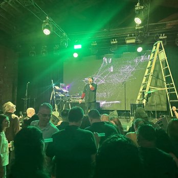 DISTRO MUSIC HALL - Updated December 2025 - 10 Photos - 6815 Roosevelt ...