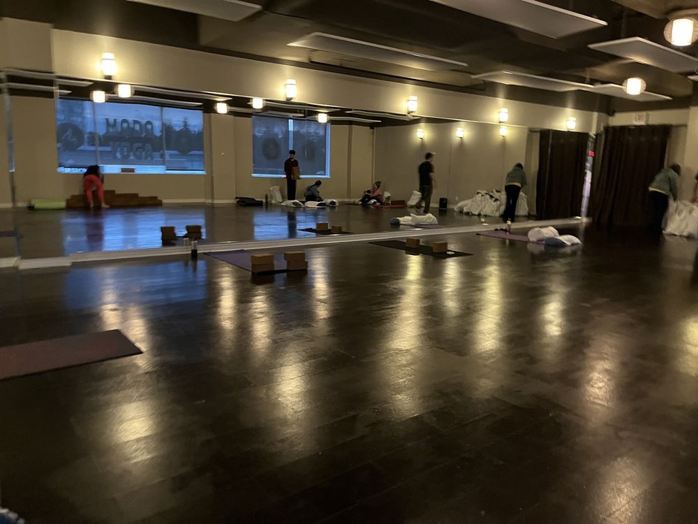 MODO YOGA - Updated January 2026 - 13 Photos - 50 Peel Centre Drive ...