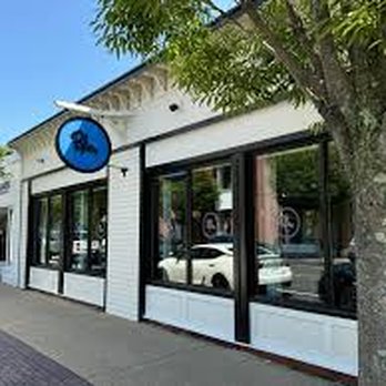 BLEU - Updated April 2025 - 220 Photos & 323 Reviews - 10 Market St ...