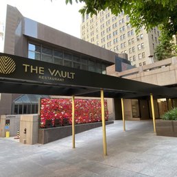 THE VAULT STEAKHOUSE - Updated October 2025 - 372 Photos & 100 Reviews ...