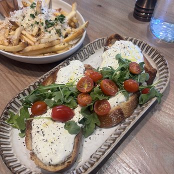 MELO’S ITALIAN TABLE - Updated May 2025 - 870 Photos & 453 Reviews ...