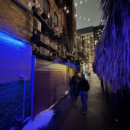 THREE DOTS AND A DASH - Updated July 2025 - 5870 Photos & 4109 Reviews ...