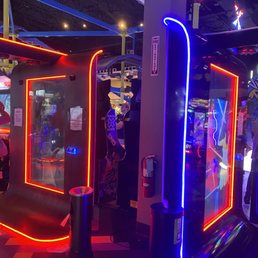 MAIN EVENT AVON - Updated August 2025 - 89 Photos & 94 Reviews - 35605 ...