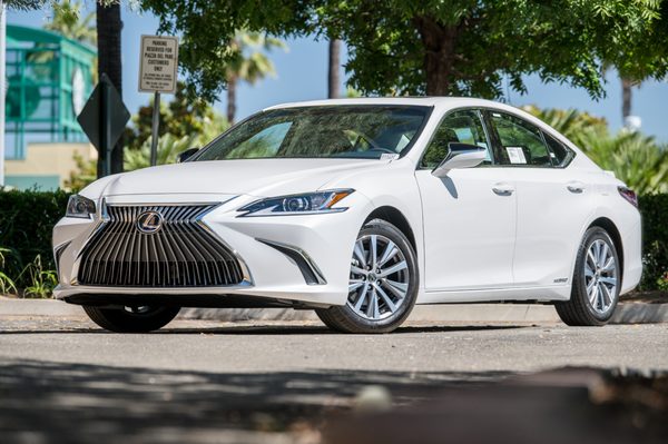 FRESNO LEXUS - Updated June 2025 - 121 Photos & 213 Reviews - 777 W ...