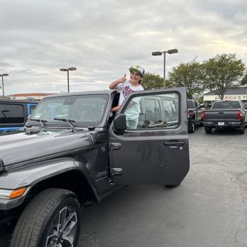 SIMI VALLEY CHRYSLER DODGE JEEP RAM - Updated August 2024 - 122 Photos ...