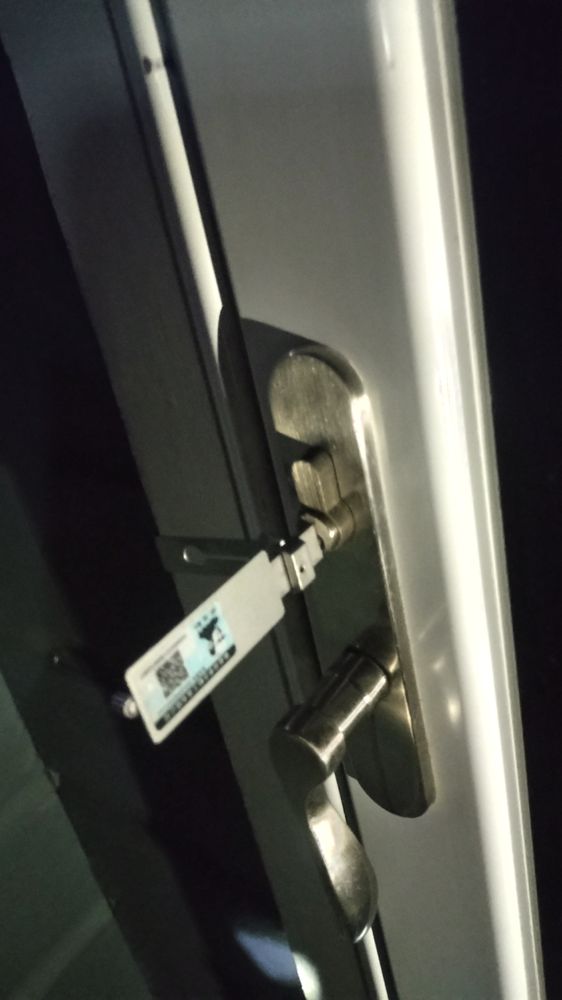 LOV POP A LOCK SERVICES - Updated October 2025 - 12 Photos - 1280 Saxe ...