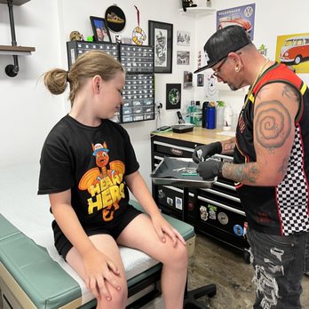 EVERGREEN BODY MOD - Updated July 2024 - 45 Photos & 42 Reviews - 106 W ...