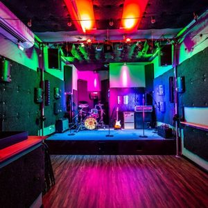 THE CRUCIBLE - Updated December 2025 - 14 Photos & 25 Reviews - 412 V ...