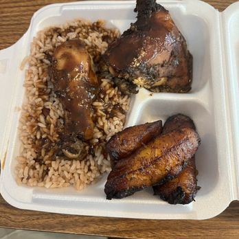 THE REGGAE GRILL - Updated December 2025 - 192 Photos & 79 Reviews ...