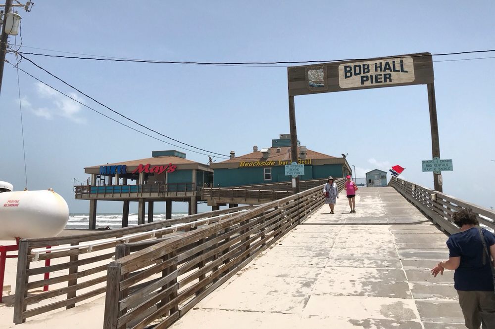 BOB HALL PIER - 75 Photos & 26 Reviews - Fishing - 15820 S Padre Island ...
