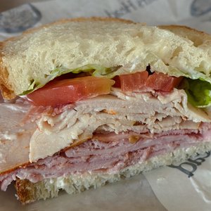 MADISON STREET MARKET AND DELI - Updated June 2025 - 13 Photos - 920 ...