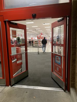 TARGET - Updated December 2025 - 66 Photos & 140 Reviews - 280 ...