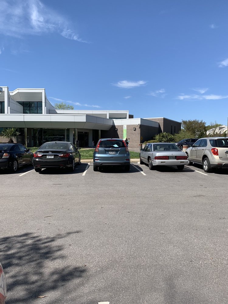 MEYERA E. OBERNDORF CENTRAL LIBRARY - 88 Photos & 29 Reviews ...