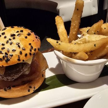 STK STEAKHOUSE BELLEVUE - Updated July 2025 - 1335 Photos & 1257 ...