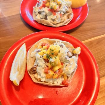 COCONUT’S FISH CAFE - KAMAOLE - Updated December 2024 - 972 Photos ...