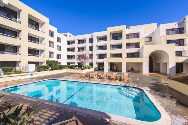 Colonnade Apartments San Jose