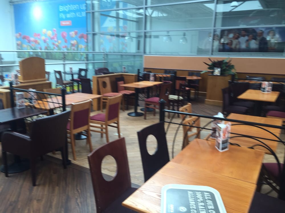 COSTA COFFEE - Updated July 2025 - George Best City Airport, Belfast ...