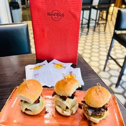 HARD ROCK CAFE - Updated December 2025 - 531 Photos & 762 Reviews - 999 ...