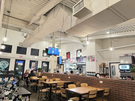 BURGER MOJO - Updated December 2025 - 161 Photos & 242 Reviews - 209 ...