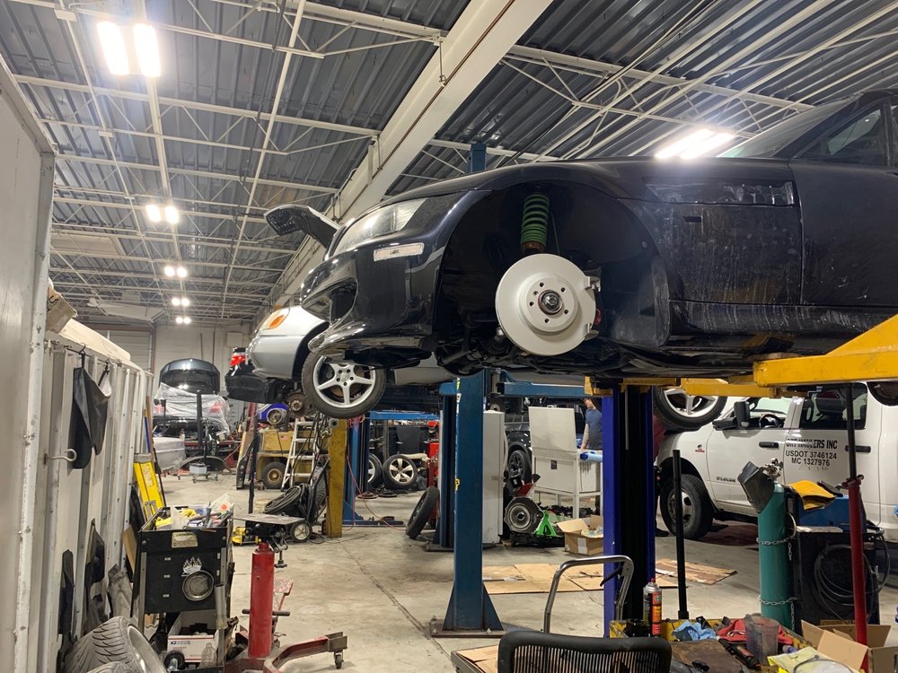 EUROPEAN GARAGE - Updated May 2026 - 10 Photos - 1017 Lunt Ave ...