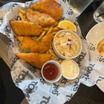 TOM’S WATCH BAR - NATIONAL HARBOR - Updated August 2024 - 90 Photos ...