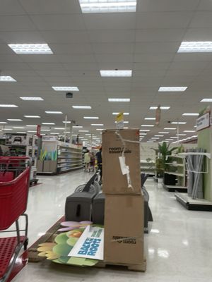 TARGET - Updated January 2026 - 39 Photos & 11 Reviews - 811 Town ...