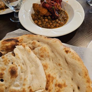 DES PARDES RESTAURANT & SWEETS - Updated October 2025 - 73 Photos & 53 ...