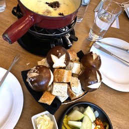 WALLISER STUBE - Updated March 2025 - 107 Photos & 59 Reviews - 111 ...