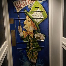 THE RABBIT HOLE - Updated December 2025 - 2603 Photos & 2443 Reviews ...