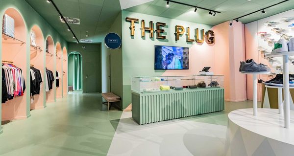 THE PLUG STORE - Updated July 2024 - Burchardstr. 10, Hamburg, Germany ...