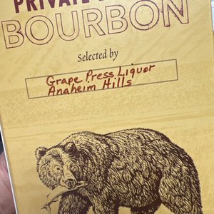 STRAUB DISTRIBUTING - Updated October 2025 - 24 Photos - 4633 E La ...