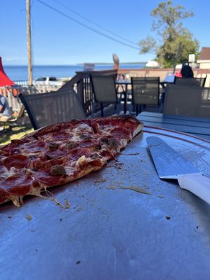 BC PIZZA - 50 Photos & 176 Reviews - 277 N State St, St Ignace ...
