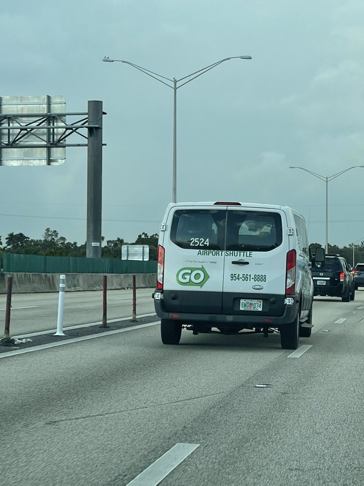 GO AIRPORT SHUTTLE & EXECUTIVE CAR SERVICE - Updated October 2025 - 20 ...