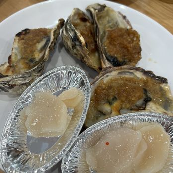 UMI HOTPOT SEAFOOD & SUSHI BUFFET - Updated August 2024 - 144 Photos ...