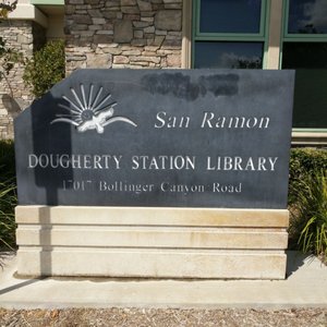 PLEASANTON LIBRARY - 113 Photos & 90 Reviews - 400 Old Bernal Ave ...