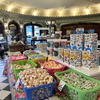 PARKSIDE CANDY - Updated January 2026 - 167 Photos & 106 Reviews - 3208 ...