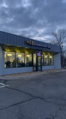 MR. SHAWARMA GRILL - Updated June 2024 - 56 Photos & 16 Reviews - 2500 Coon Rapids Blvd NW, Coon ...
