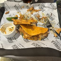 BIRRIA LOVE - Updated January 2026 - 203 Photos & 67 Reviews - 1742 E ...